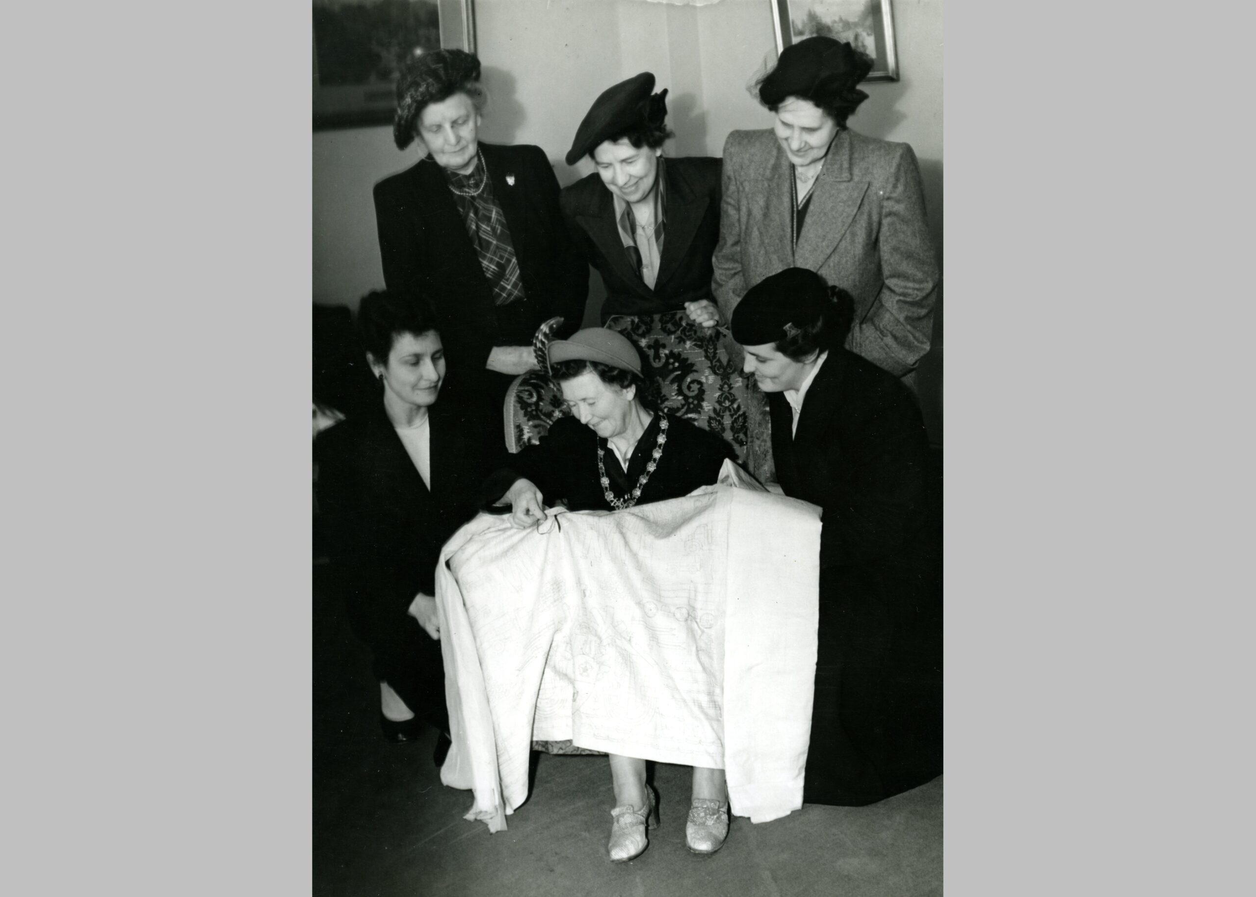 Creating the D-Day Embroidery – Southampton collections online